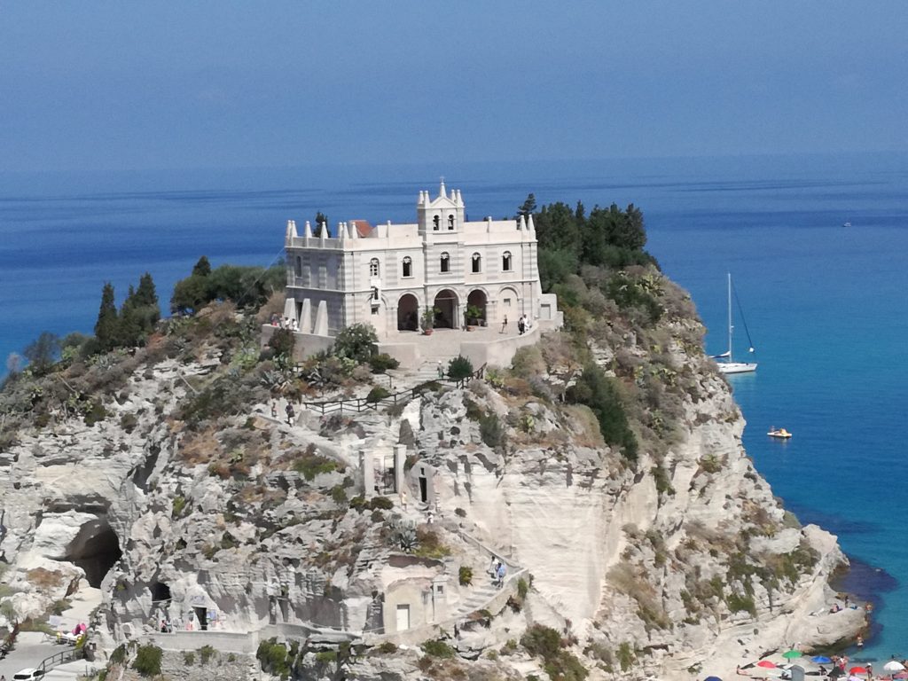 Tropea: la Perla della Costa Tirrenica